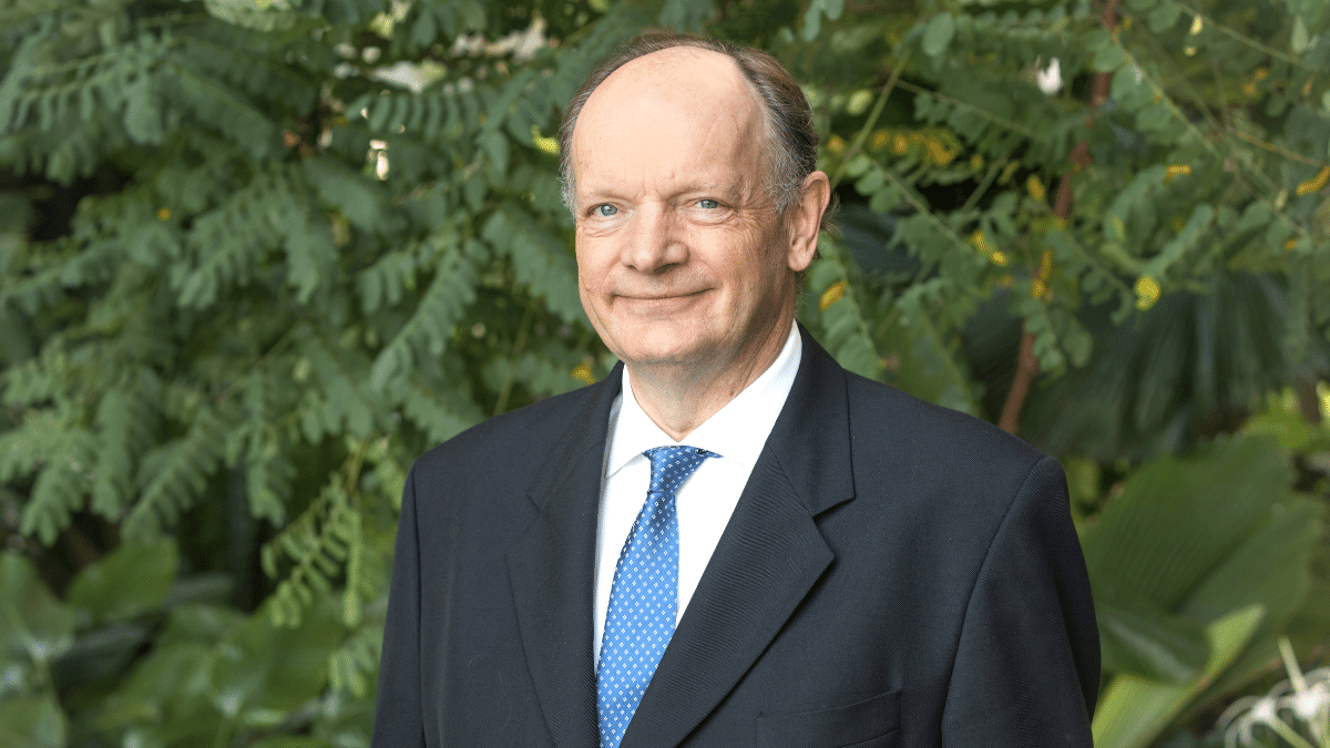 Singapore confers Honorary Citizen Award on Professor Sir David Philip Lane